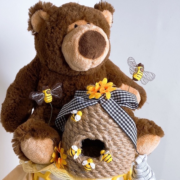 Handmade | Accessories | Honey Teddy Bear Diaper Diaper Cake Bee Themed ...